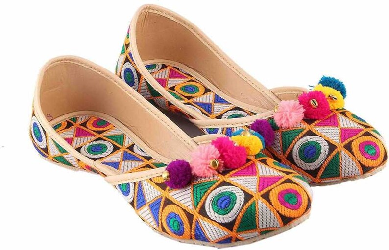 Indian Style Handmade Rajasthani Jutis Sandal Jooti Jutti for | Etsy