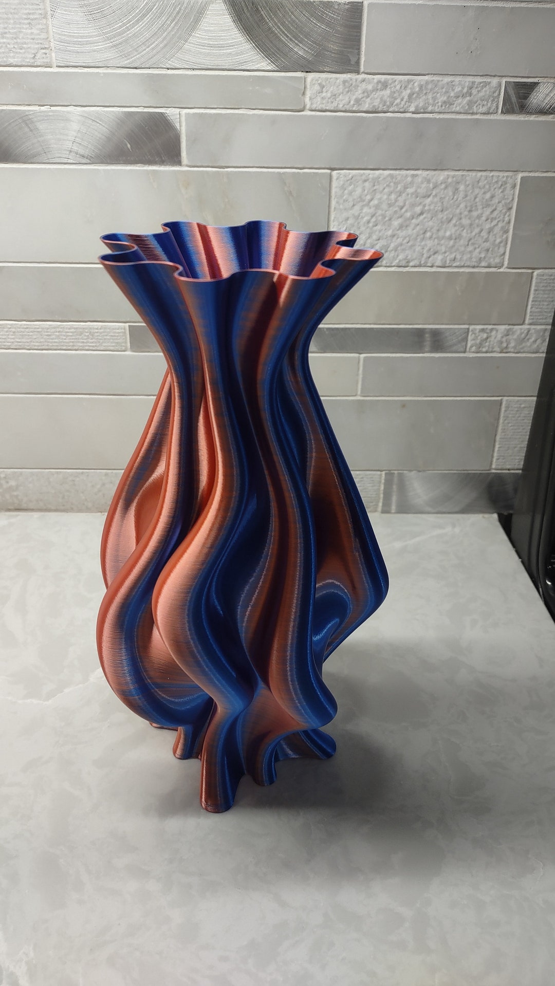 Flame Shape Vases, Flower Vase, Modern Geometric Structure Vase ...