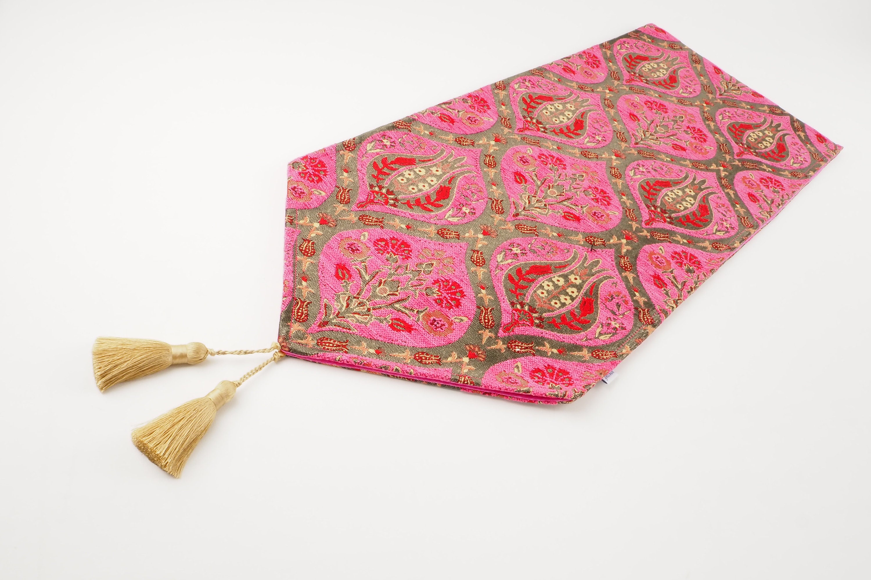 Table Runner, Mazenda Pink Morocco Pattern Tulip Fabric Table Linens ...
