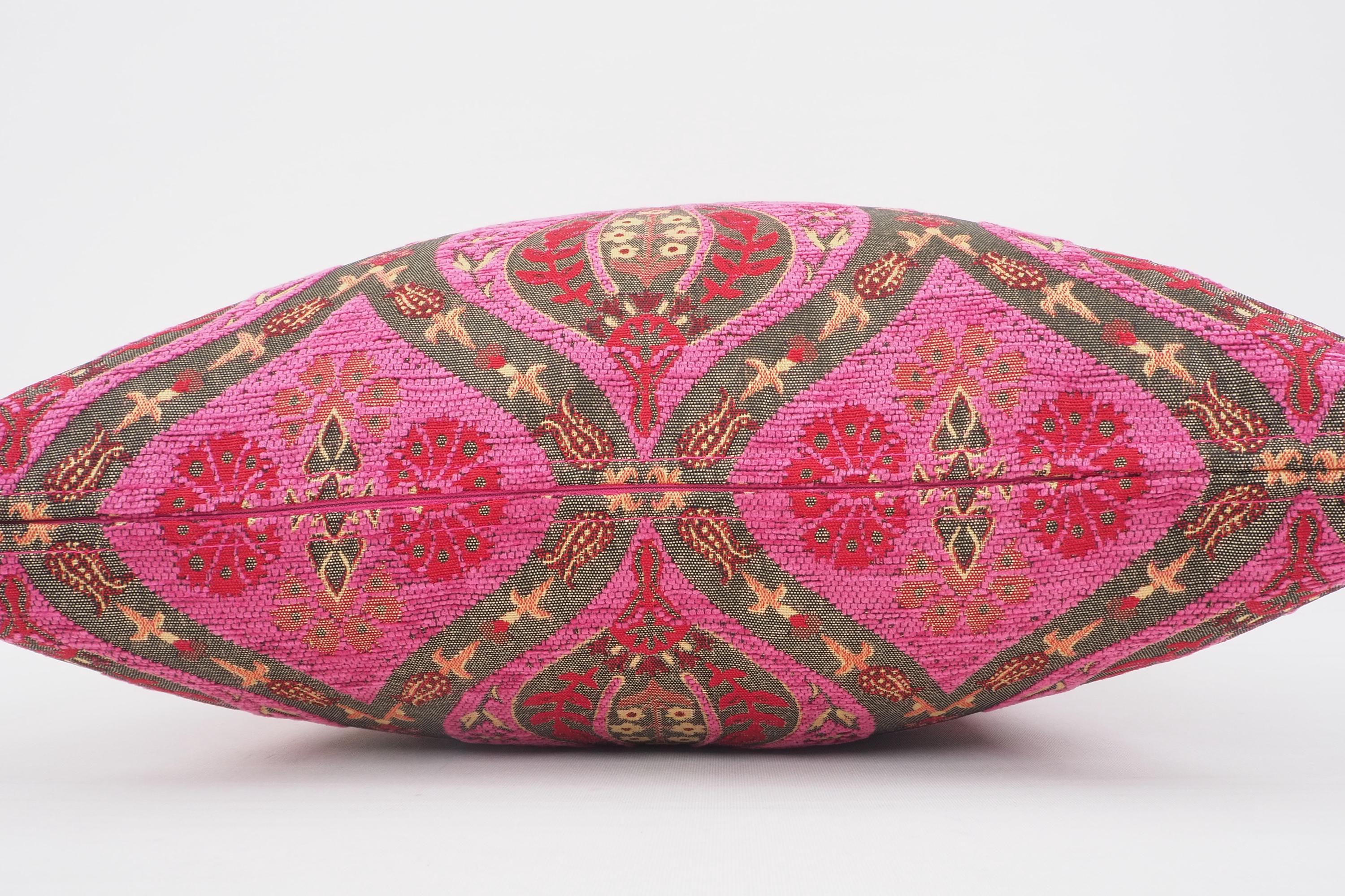 Fabric Pillow, Fabric Pillow 20x20, MAZENDA PINK Tulip Pattern Fabric ...