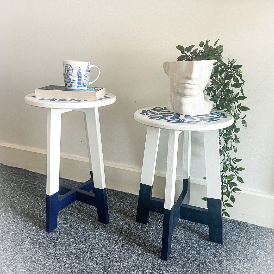 Medium Blue & White Stand - Etsy