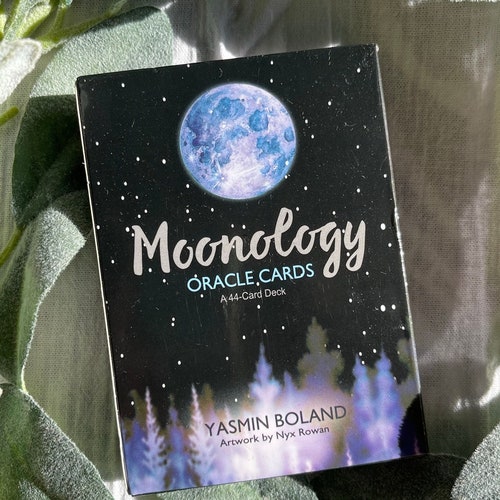Moonology Oracle Deck & Book Set - Etsy