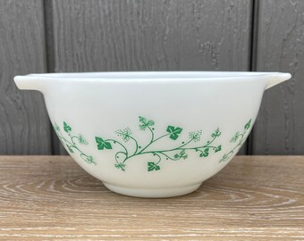 Pyrex 441 Bowl - Etsy