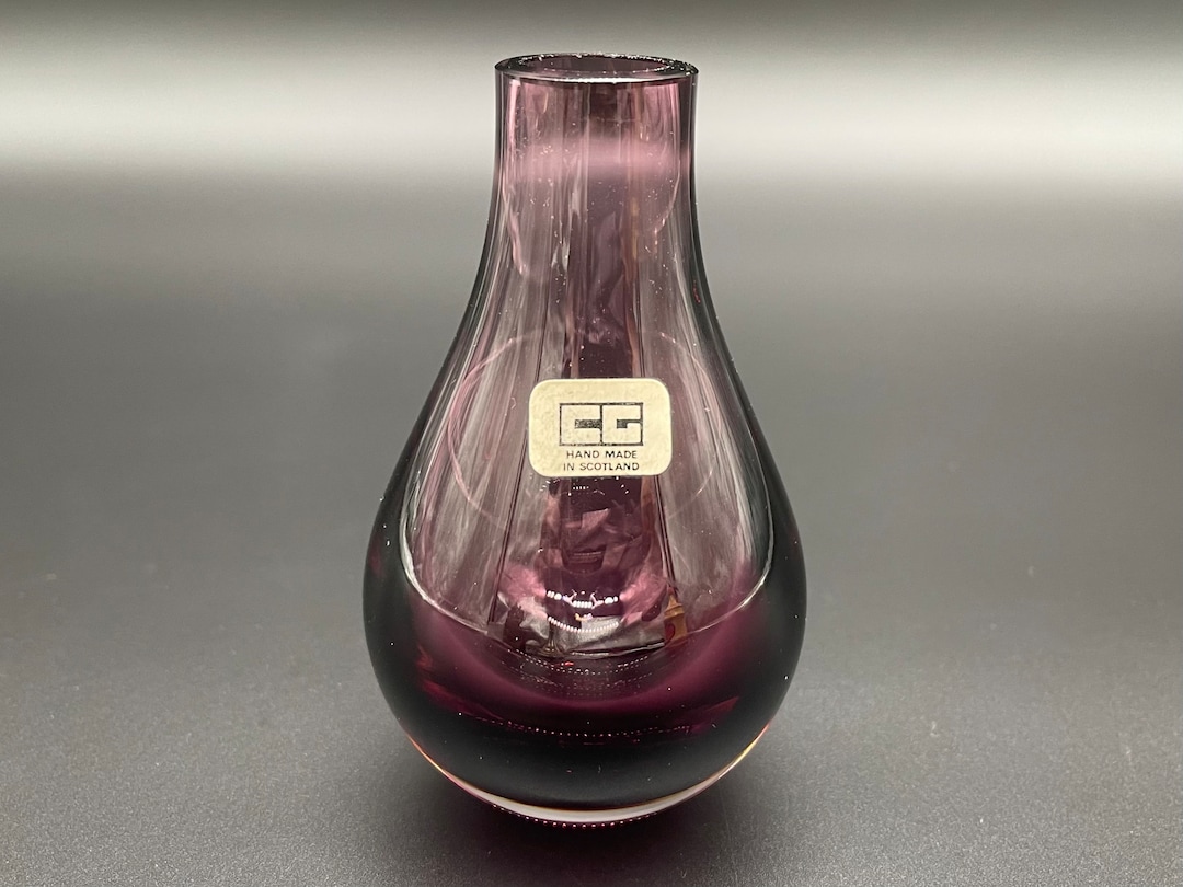 Vintage Caithness Glass Amethyst Purple Art Glass Bud Vase With ...