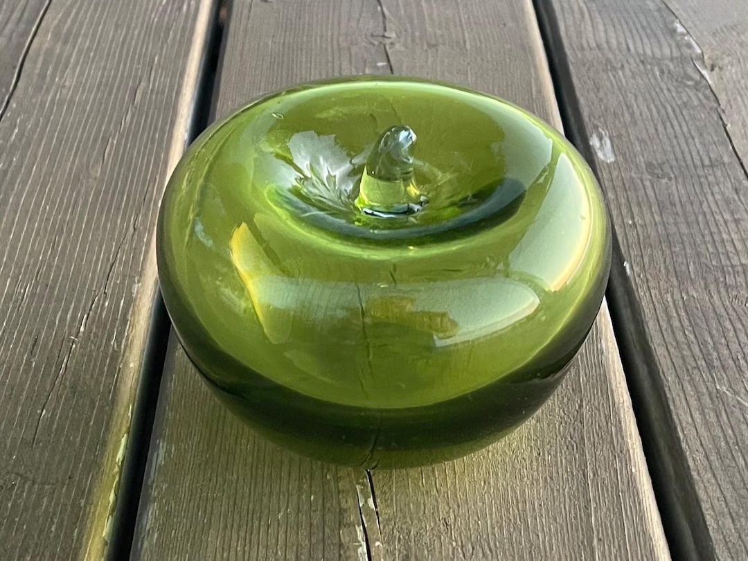 Vintage Mid Century Hand Blown Green Art Glass Apple With Green Glass ...
