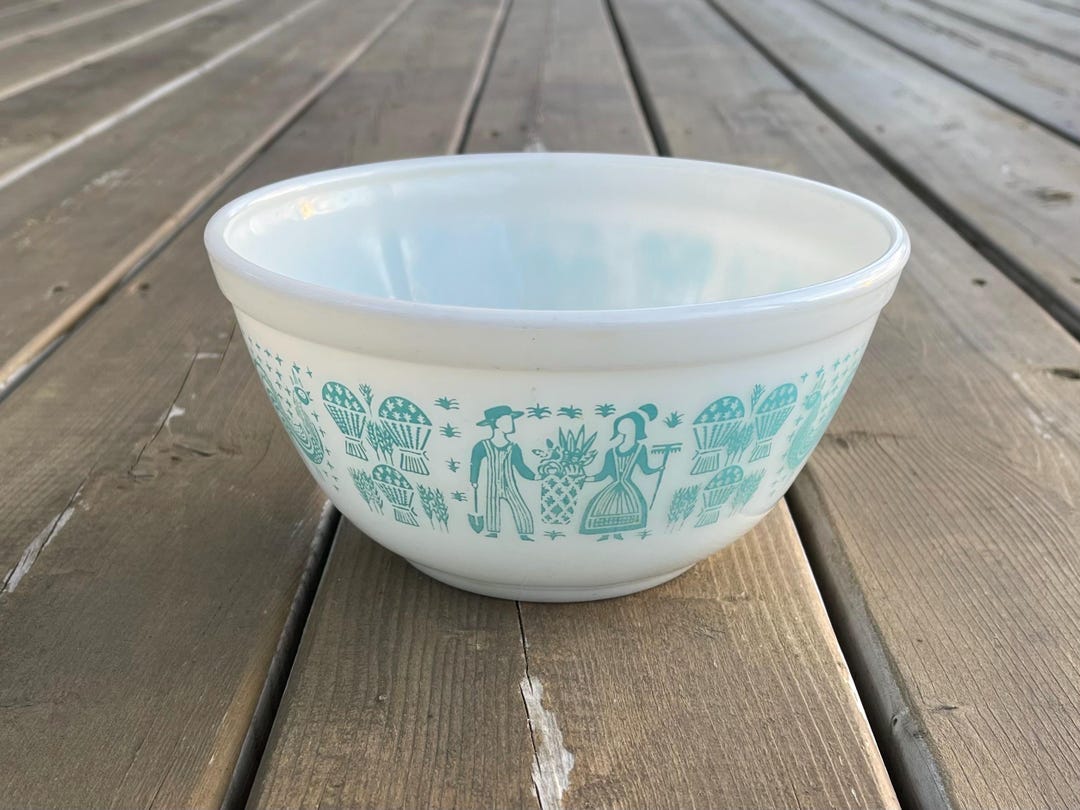 Vintage Pyrex Amish Butterprint Turquoise on White Pattern 1 and 1/2 ...