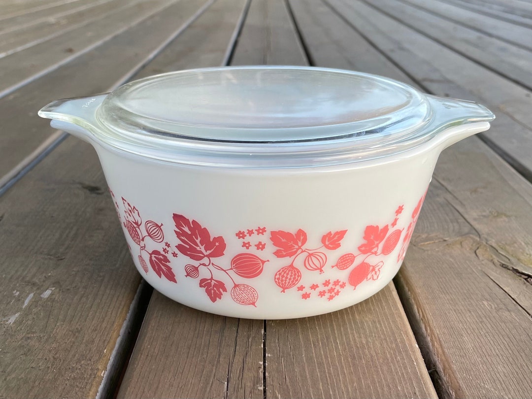 Vintage Pyrex Pink Gooseberry Pattern Pink on White 1 and 1/2 Quart ...