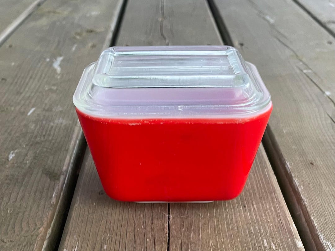 Vintage Pyrex Primary Colors Pattern Red Refrigerator Dish Fridgie 501 ...