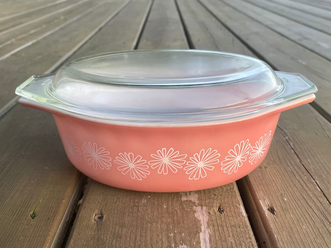 Vintage Pyrex Pink Daisy Pattern 1 and 1/2 Quart Oval Decorator ...