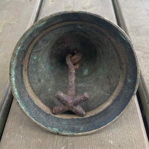 Antique 1914 Bevin Brothers Colonial Cow’s Bell Rustic Farmhouse Decor ...