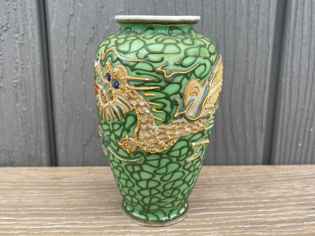 As Is***vintage Moriage Dragonware Raised Dragon Small Vase With Gold ...