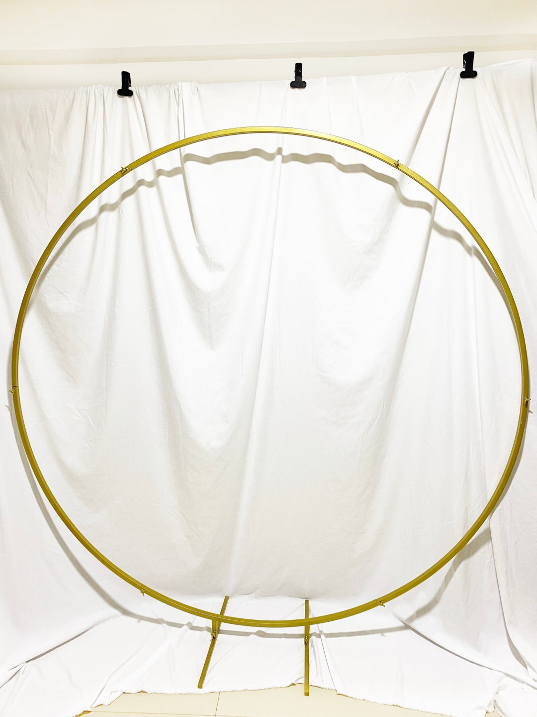 Large 6.5ft Champagne Gold Circular Arch With Stands Metal Hoop Arbor ...