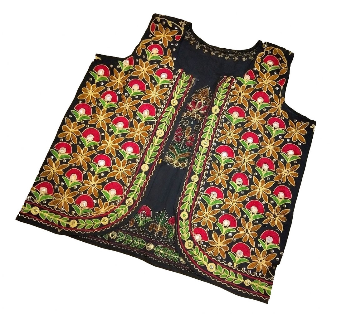 Antique Banjara Hippy Boho Jacket Made by Tribes Vintage Kuchi Gujarat ...