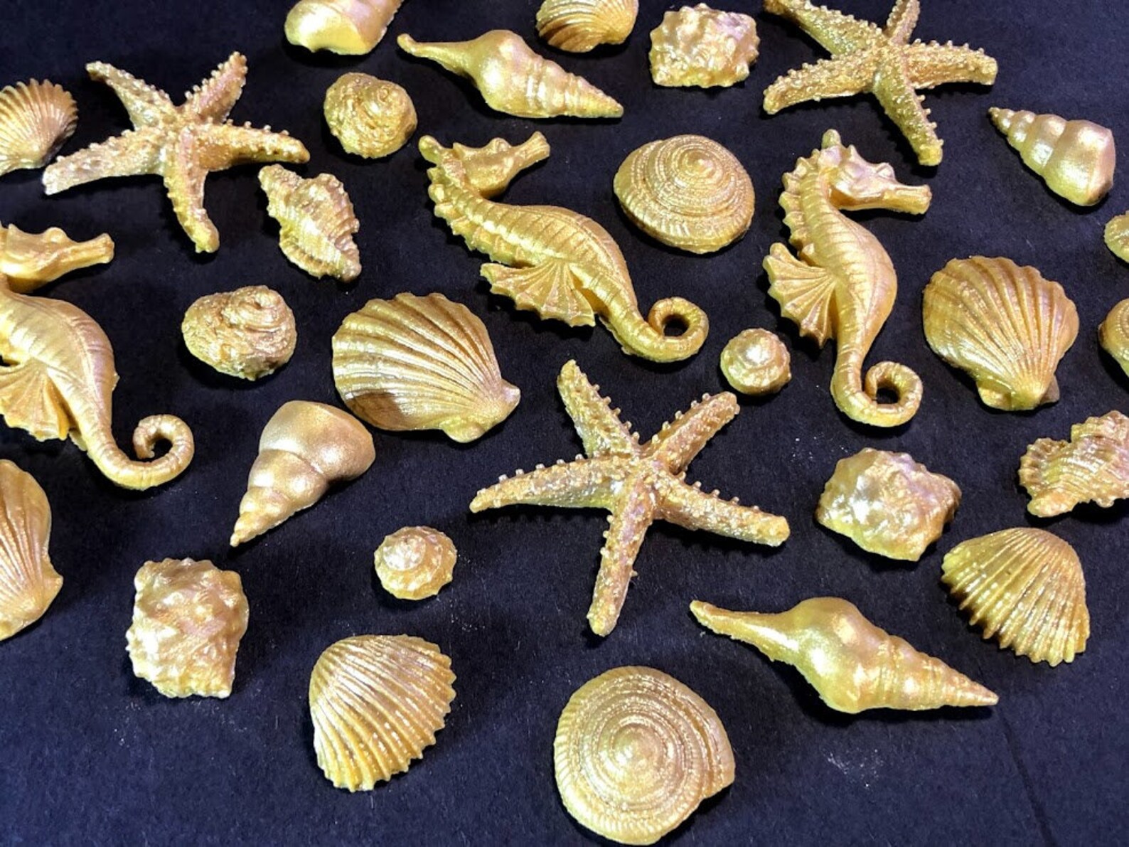 25 Gold Edible Fondant Seashells Seahorses Starfish Set - Etsy