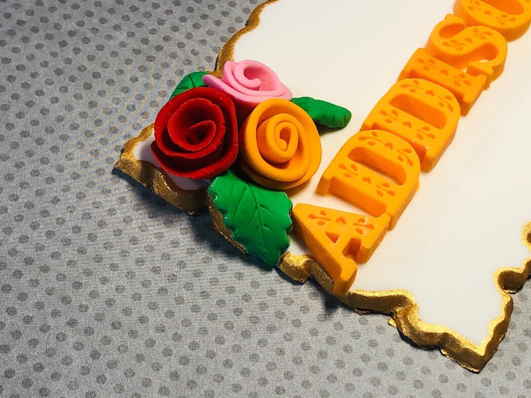 Fondant plaque edible flower and name cake topper | Etsy