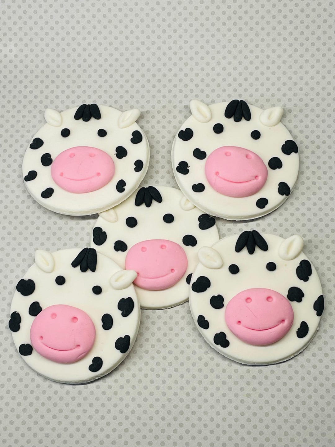 Fondant Edible Cows Cupcake Toppers - Safari Theme - Jungle - Vegan ...