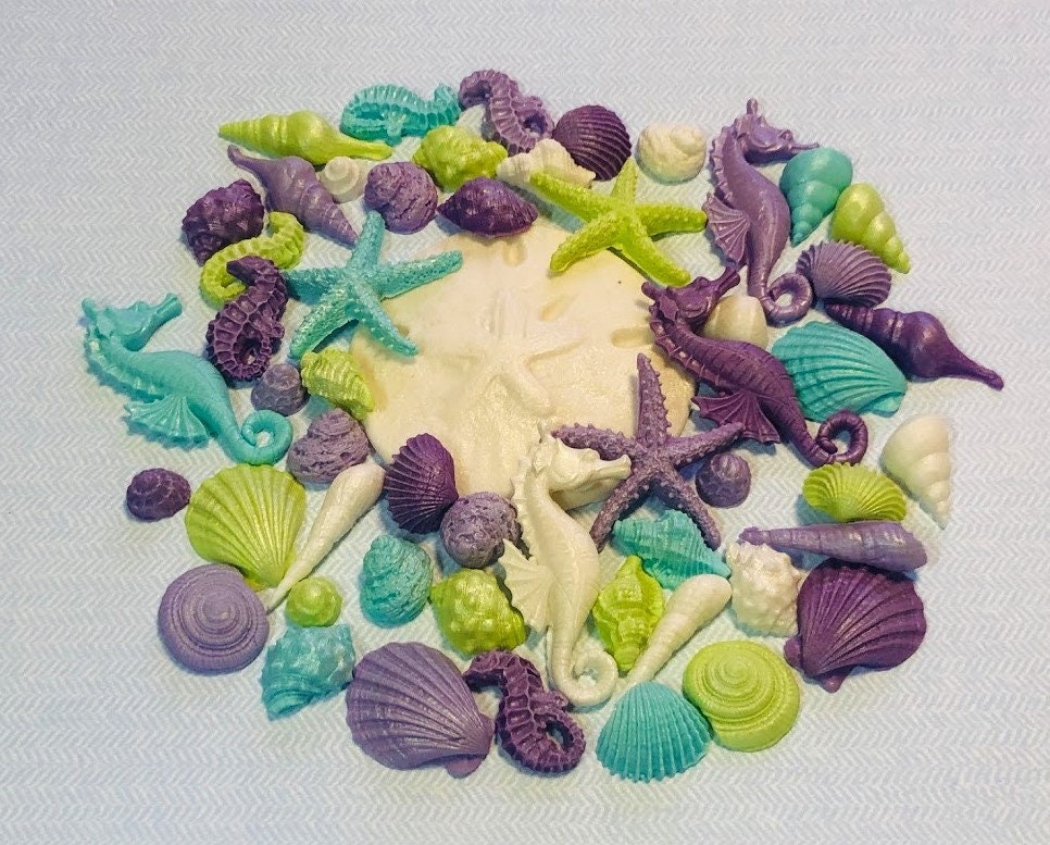25 or 50 Edible sugar seashells underwater theme beach fondant | Etsy