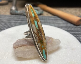 Royston Ribbon Ring - Etsy