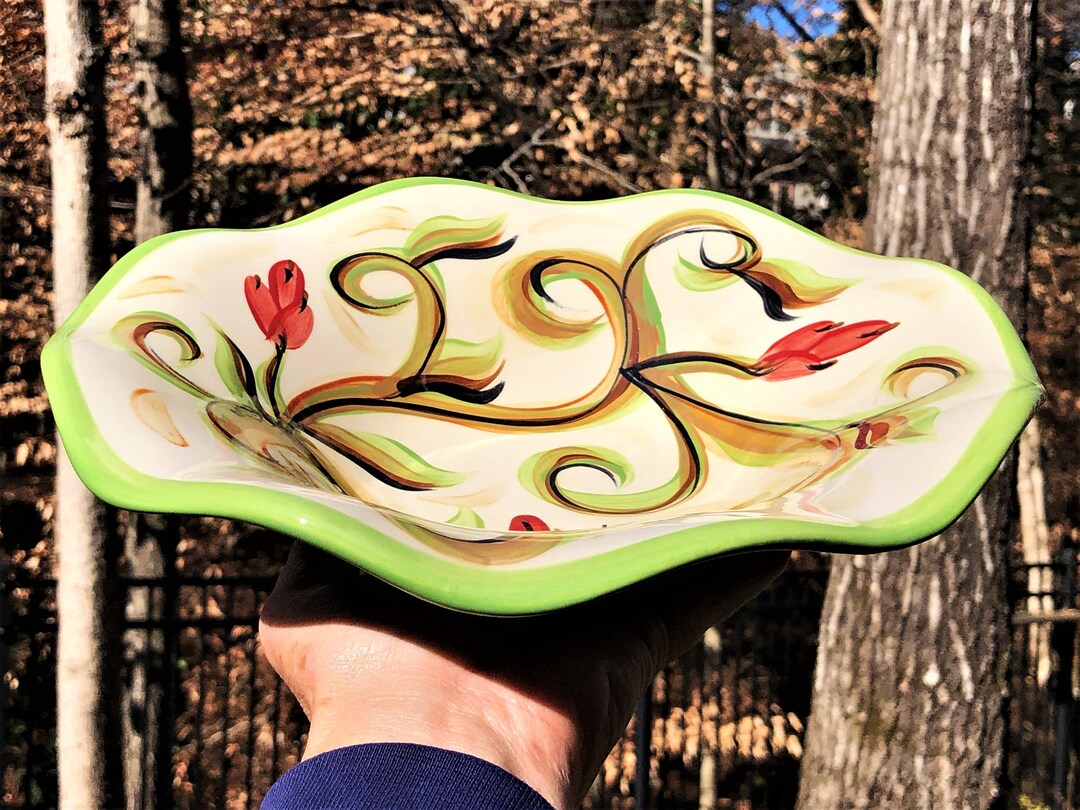 Gail Pittman Signed Pottery Honeysuckle Pattern Serving Bowl, Wavy Edge ...