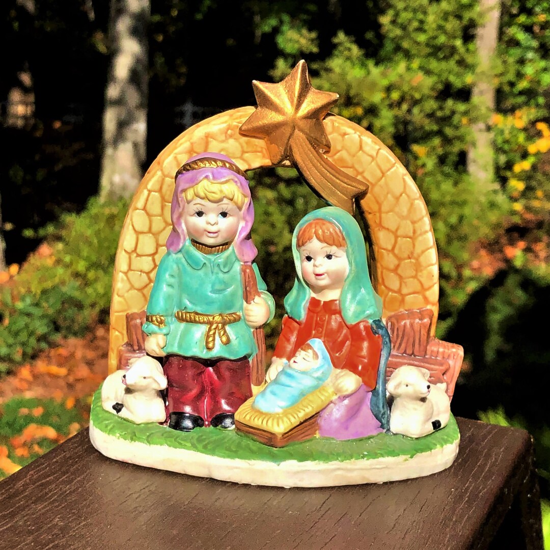 One Piece Porcelain Nativity Scene, Holy Creche, Childlike Figures - Etsy