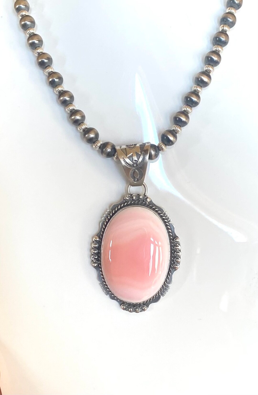 Natural Pink Conch Shell Pendant - Pink Oval Shape Pendant for Necklace ...