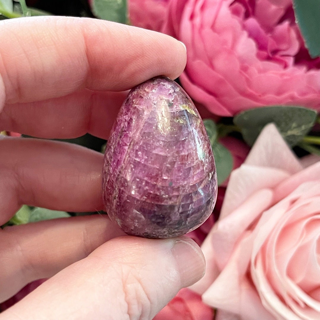 Star Ruby Crystal Egg - Etsy