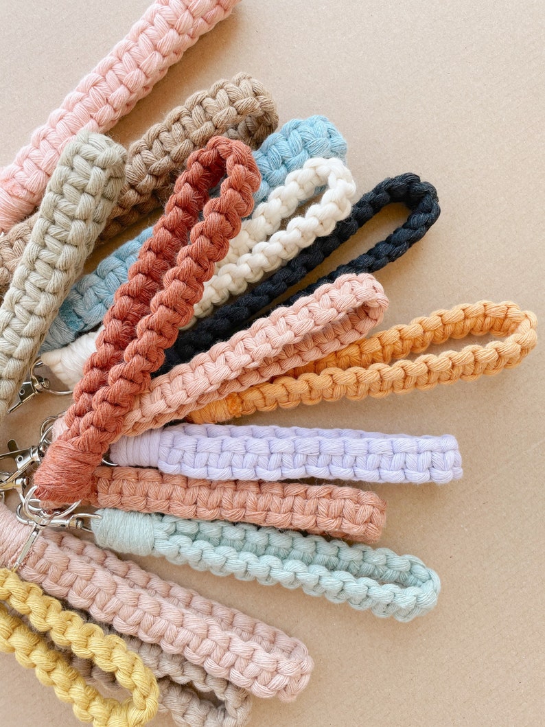 Macrame Wristlet Keychain - Etsy