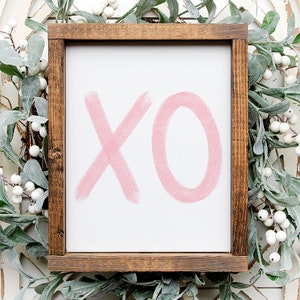 XO Printable Wall Art, Hugs and Kisses Valentine Printable Kids Room ...