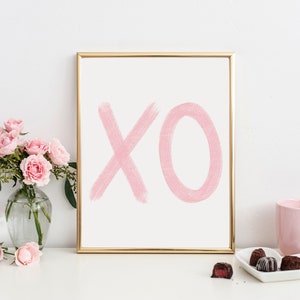 XO Printable Wall Art, Hugs and Kisses Valentine Printable Kids Room ...