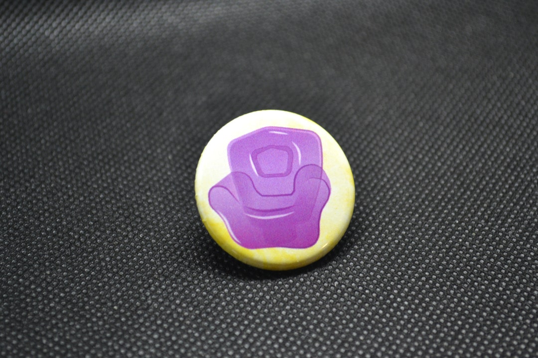 90s Inflatable Chair Button: Retro Millennial Pin - Etsy