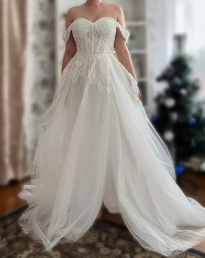 Custom Glitter off the Shoulder Wedding Dresses Size-inclusive Puff ...