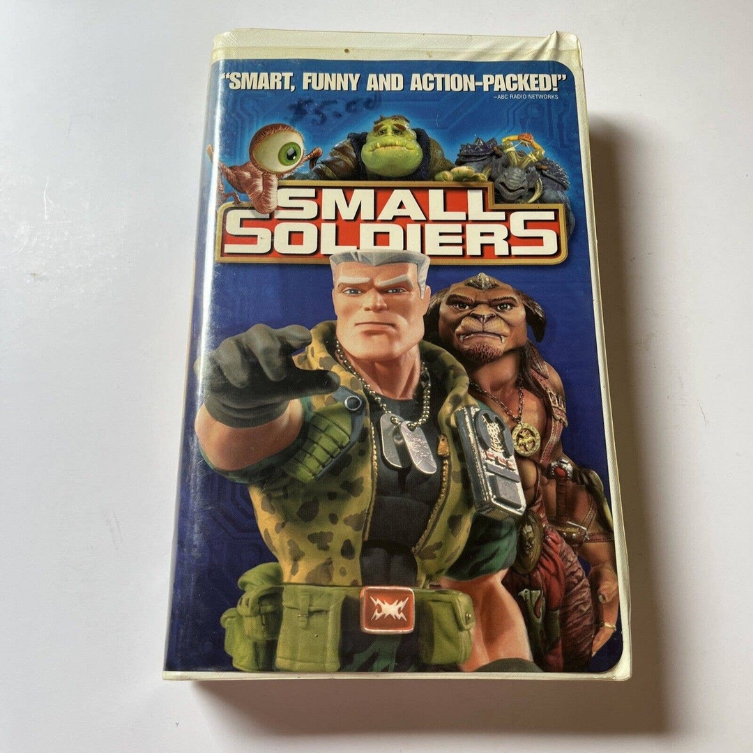 Small Soldiers VHS, 1998, Clamshell Kids Family Movie - Etsy