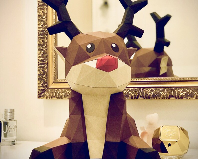 Christmas Rudolph the Red Nosed Reindeer Paper Model Patron Papercraft ...