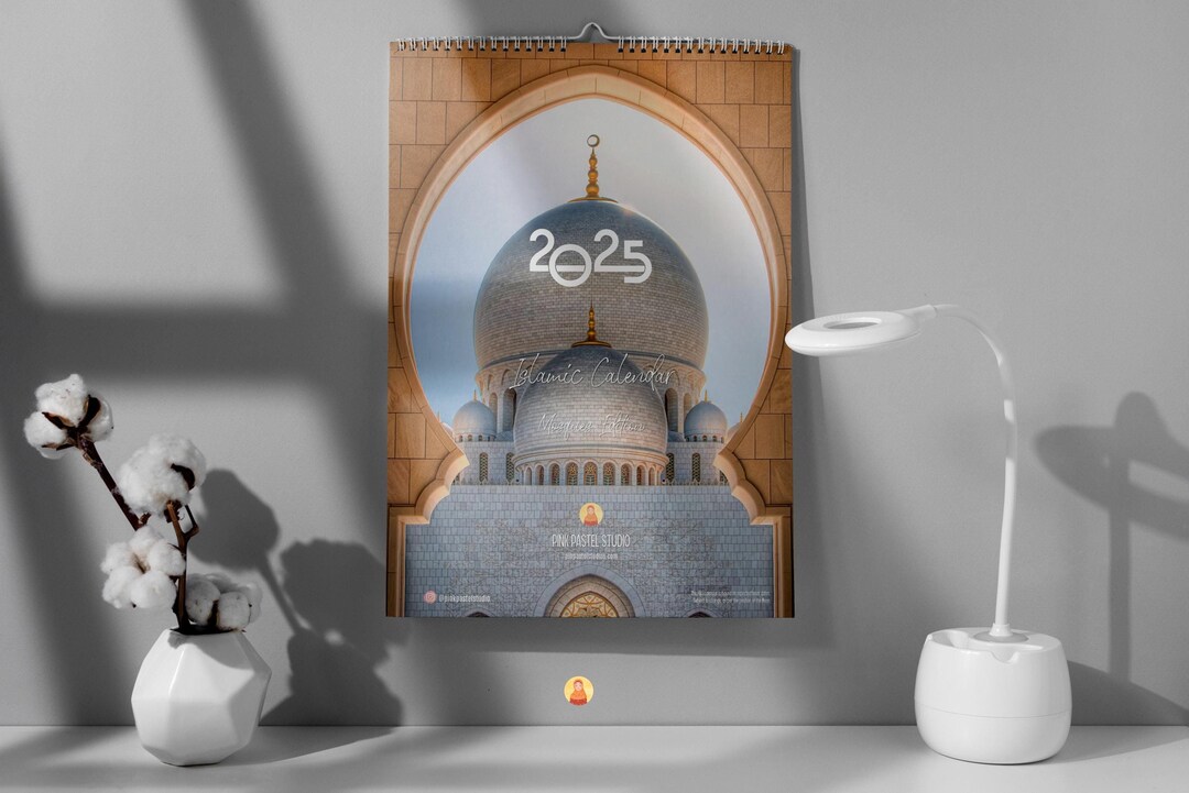 2025 Islamic Wall Calendar With Hijri Dates & Events | Beautiful ...