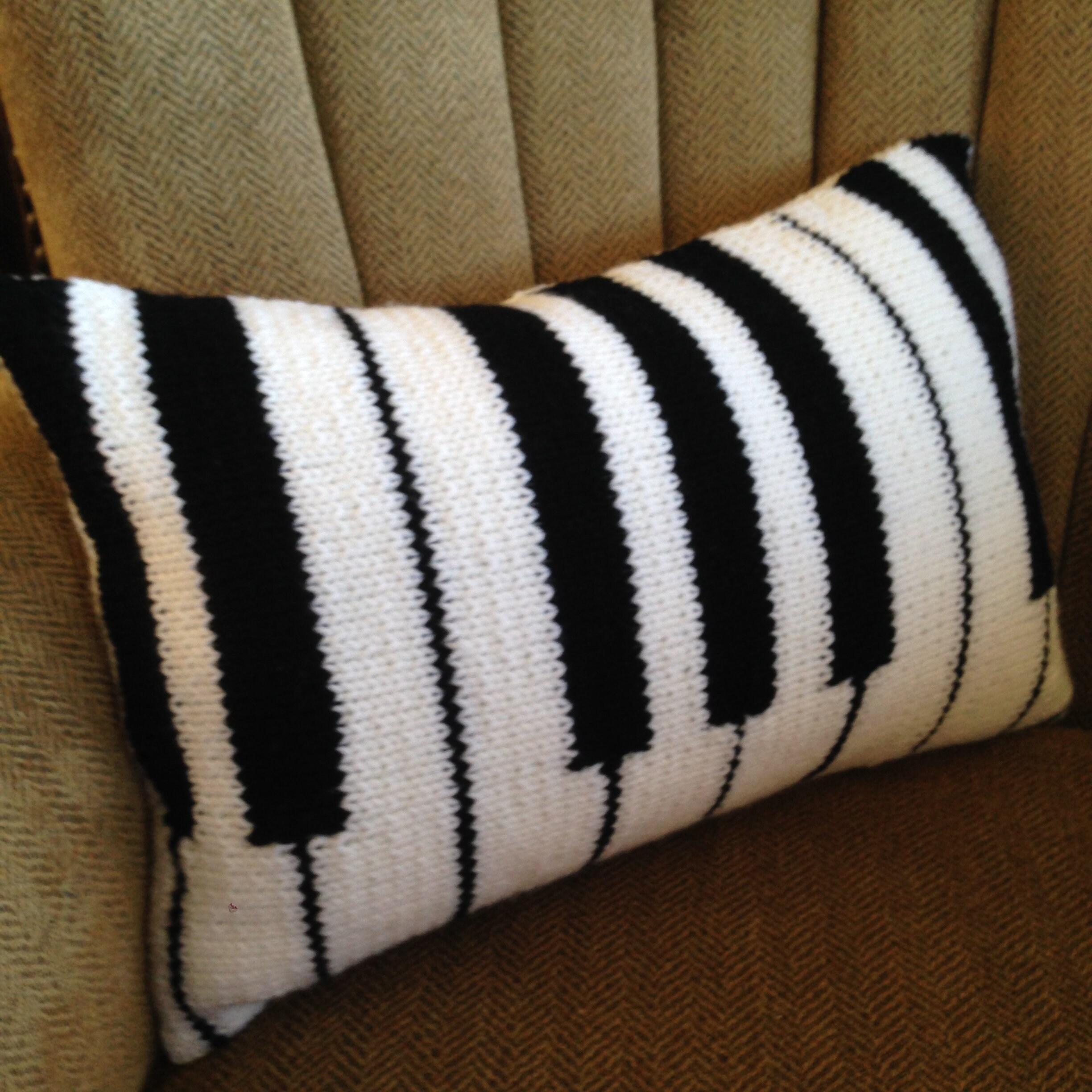 Piano Pillow PDF KNITTING PATTERN 12x20 - Etsy