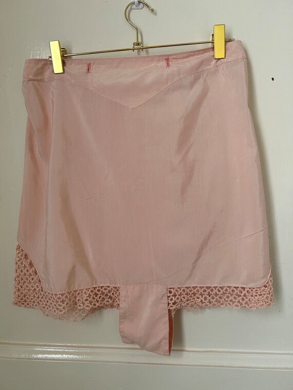 Antique Blush Pink 1920s Rayon Tap Pants with Crochet… - Gem
