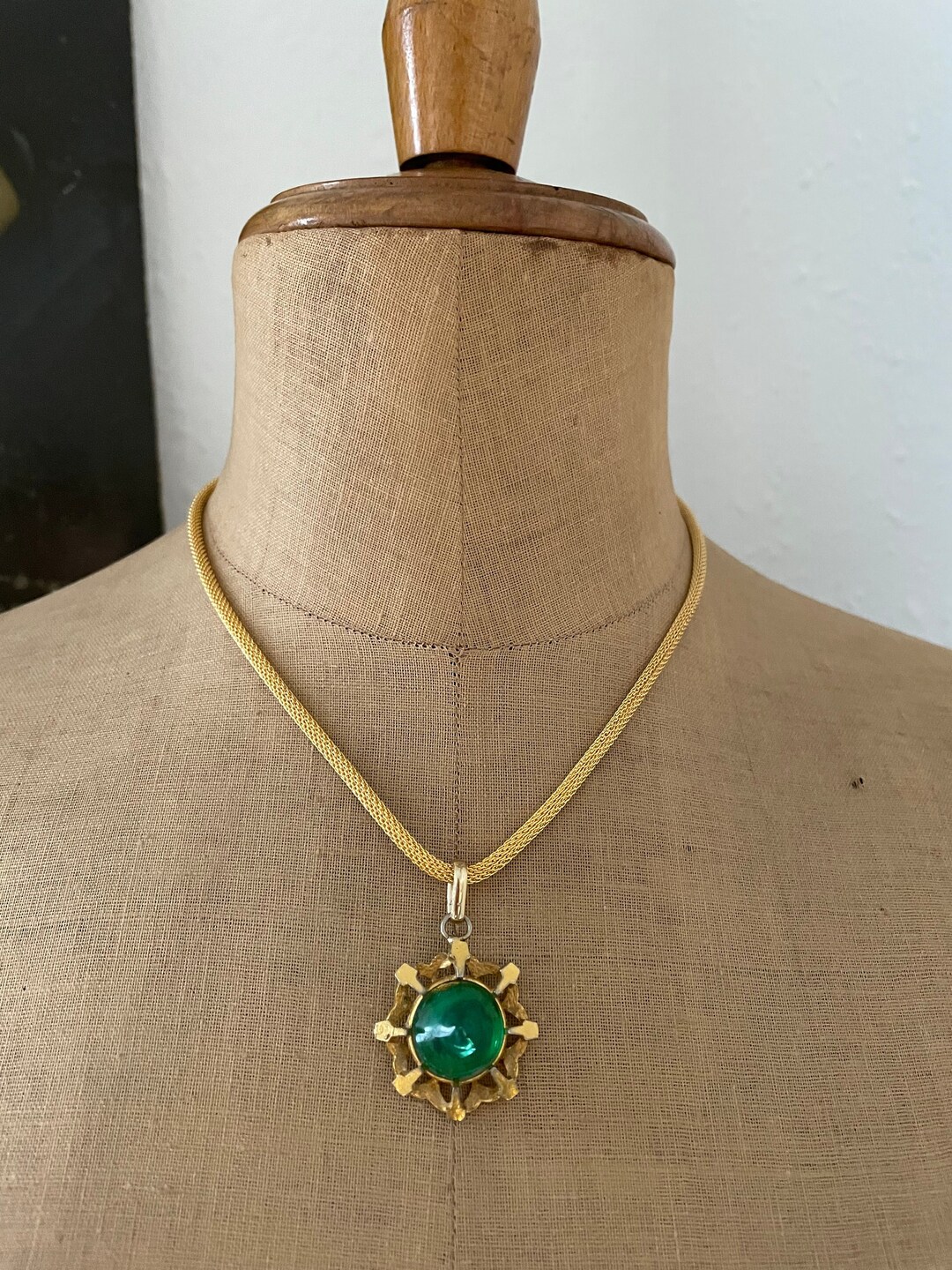 Vintage Green Resin Jewel Pendant Necklace, Emerald Green Pyramid ...