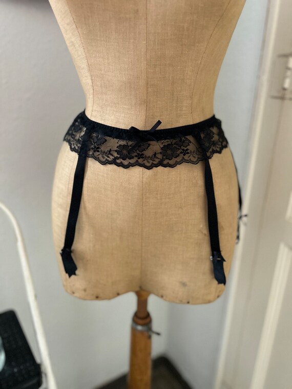 Vintage Black Lace Garter Belt Sexy Boudoir Lingerie… Gem