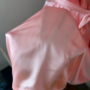 Luxurious Vintage 30s Style Pink Liquid Satin Peignoir Set With ...