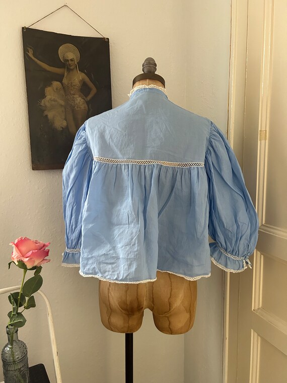 1940s Blue Linen Puff Sleeved Bed Jacket Size Small - Gem