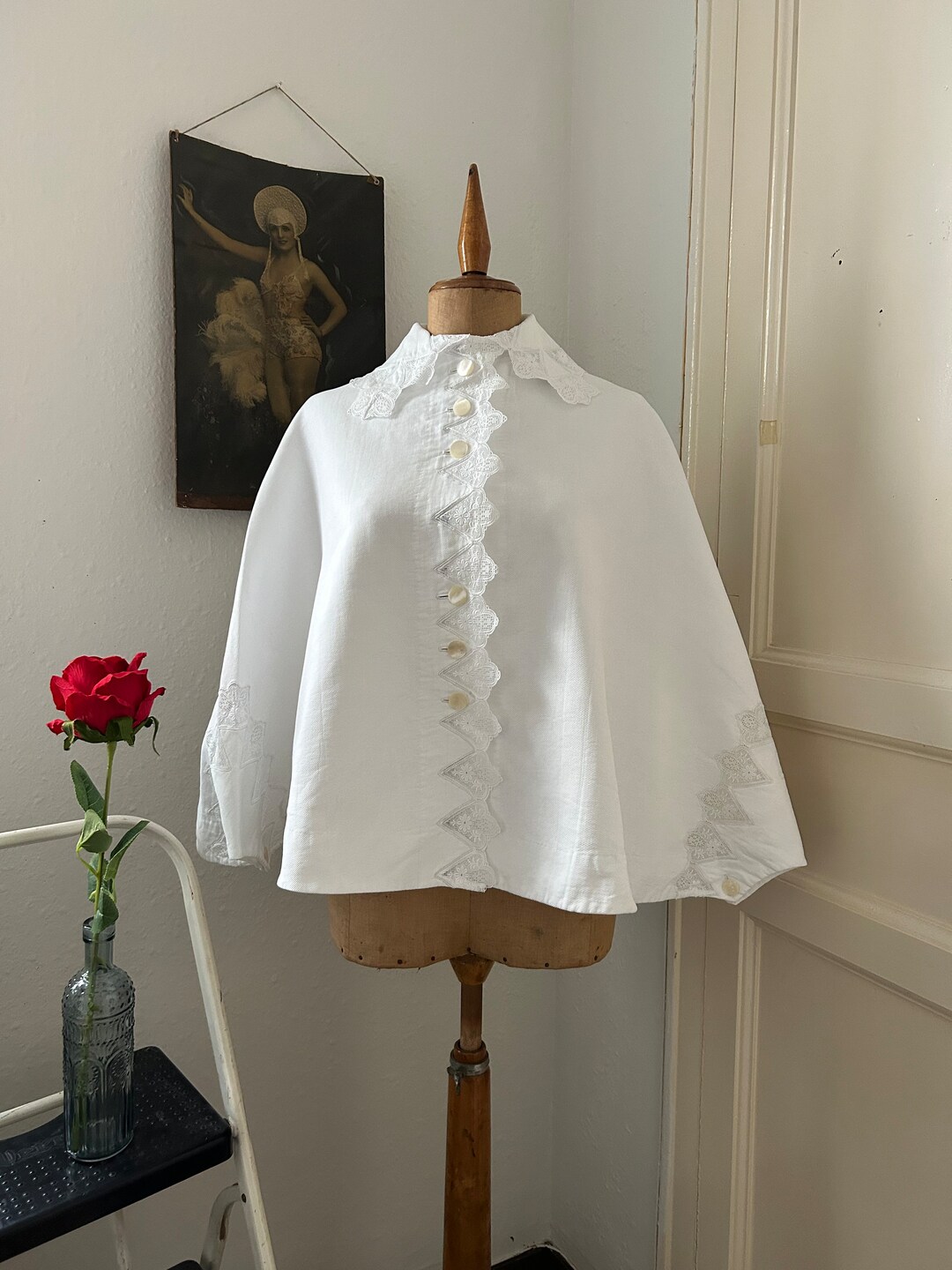 Victorian White Cape W/ Lace Trim, Antique Waffle Textured Cloak ...