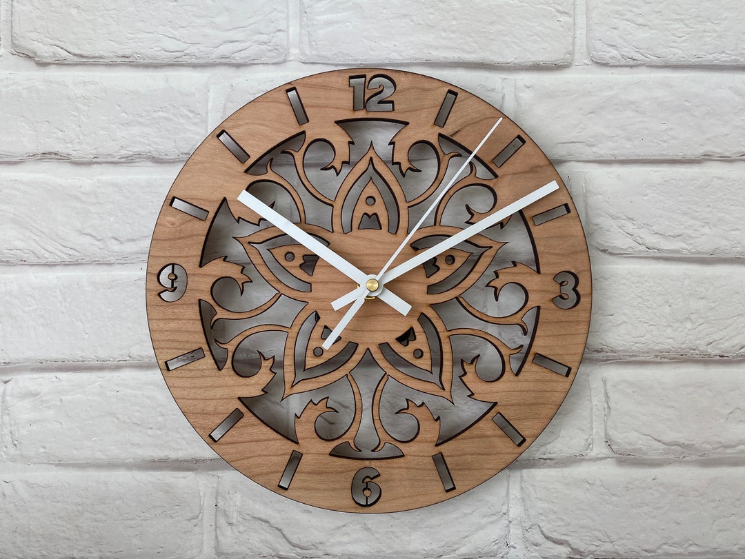 Arabesque Stylised Wooden Clock. Elegant and Easy to Read Silent Sweep ...