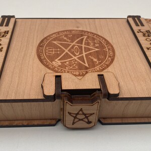 Cthulhu Necronomicon Book Box. Unusual Keepsake. Lovecraft Cherry Wood ...