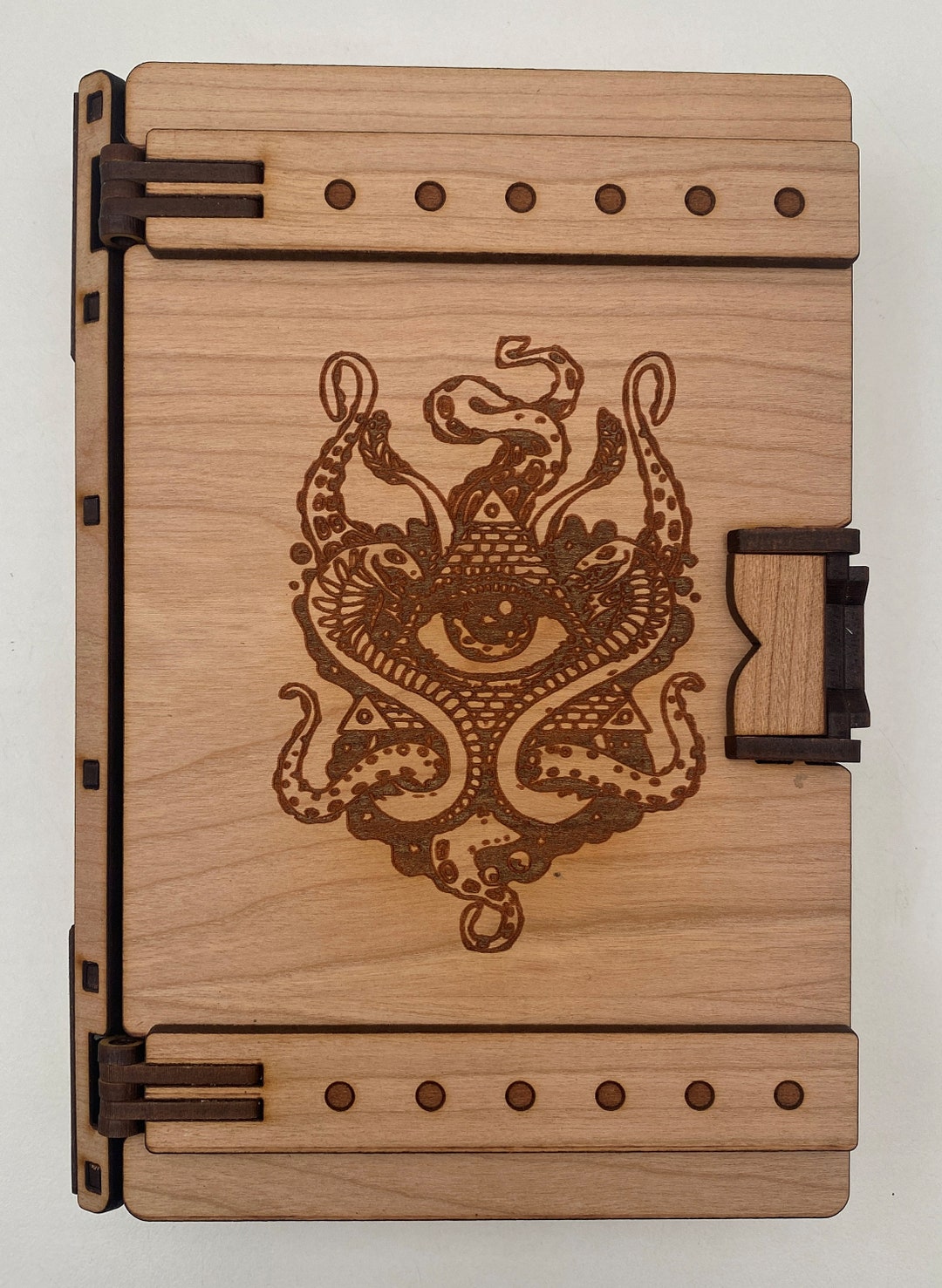 Eye Cthulhu Necronomicon Book Box. Tentacled Old One HP Lovecraft ...