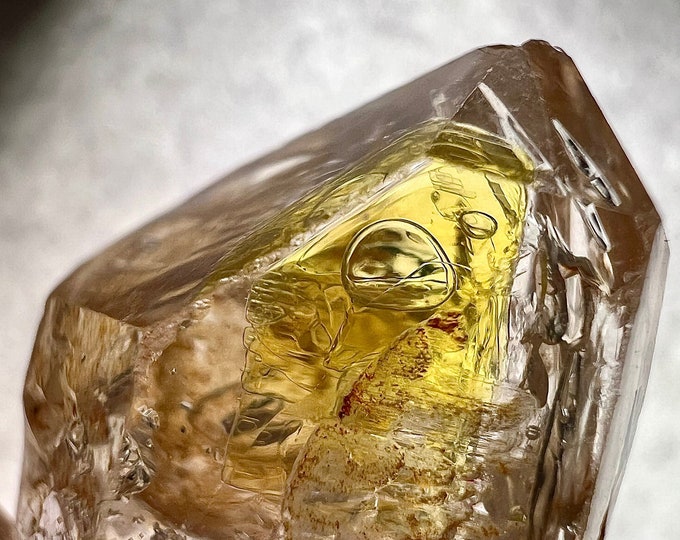 Petroleum Quartz "golden Enhydro" Firefly Specimen - Quartz Rock ...