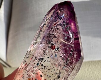 Inclusions & Carvings