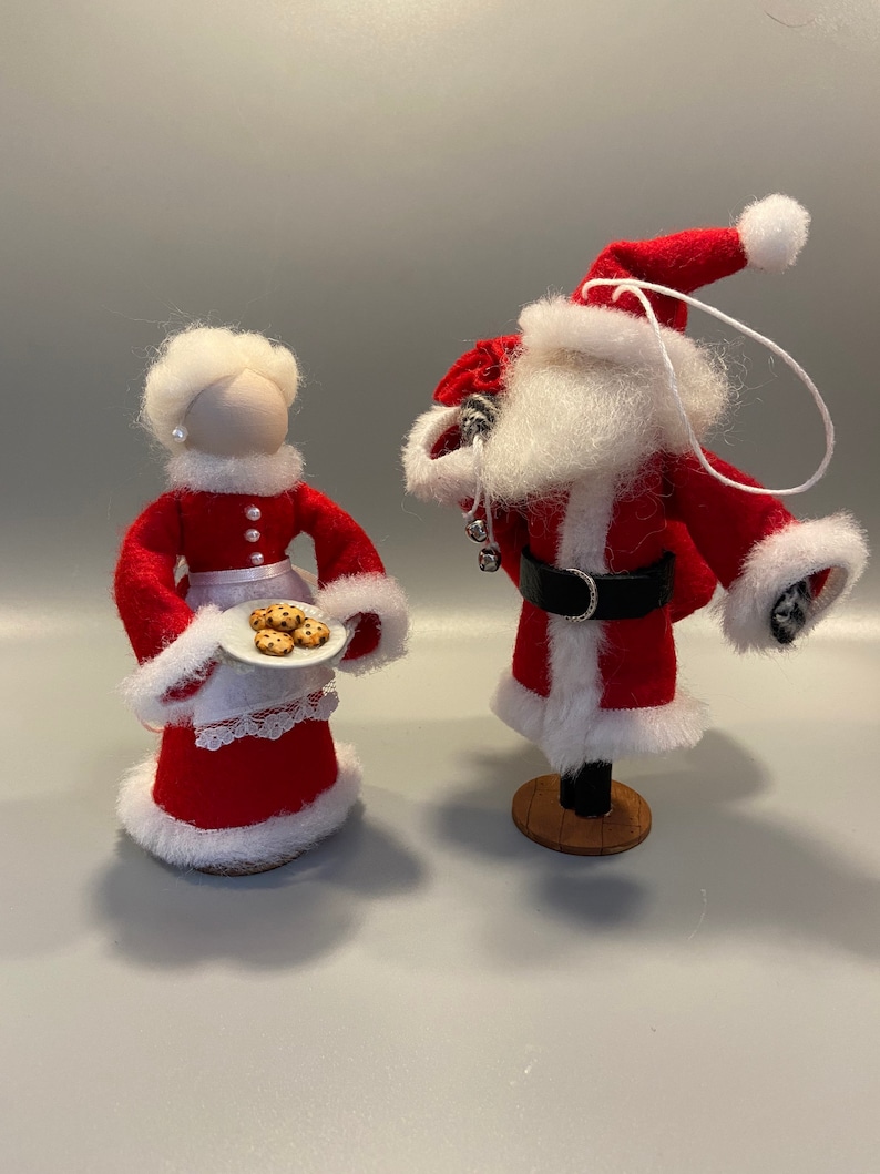Santa and Mrs.claus Clothespin Ornaments - Etsy