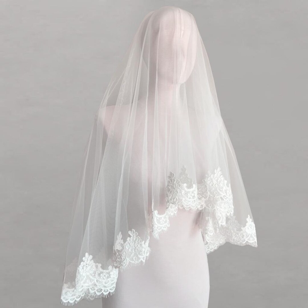 Ivory Lace Wedding Veil - Etsy