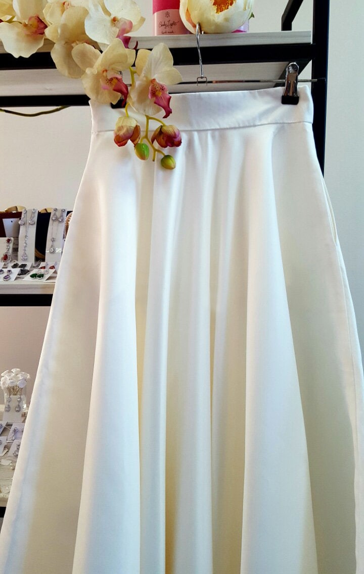 Elegant Wedding Ivory Satin Full Skirt / Maxi Bridal Skirt / | Etsy