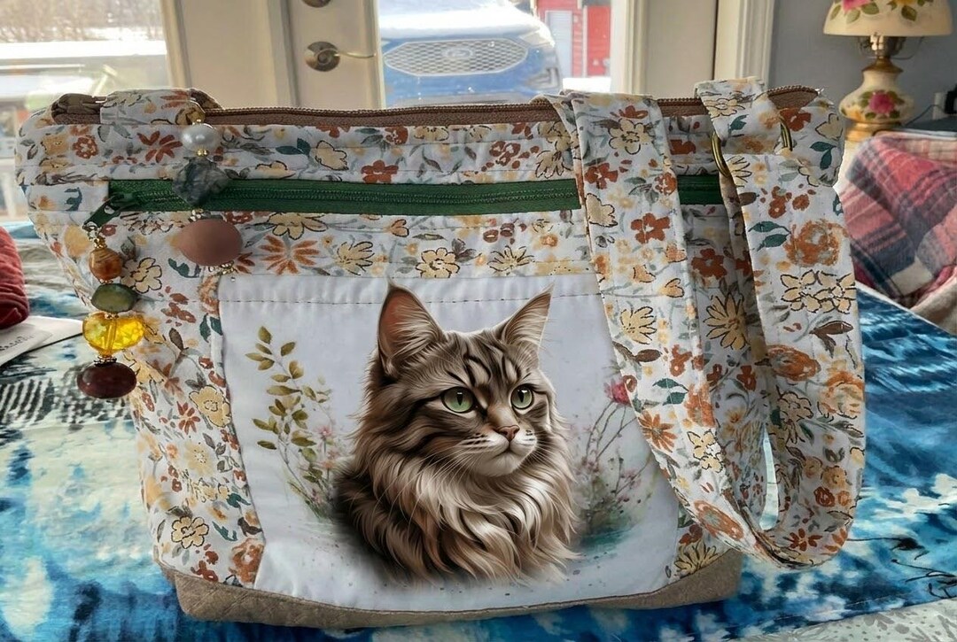 A Pocket and Key Fob Maine Coon Cat Crossbody or Shoulder Adjustable ...